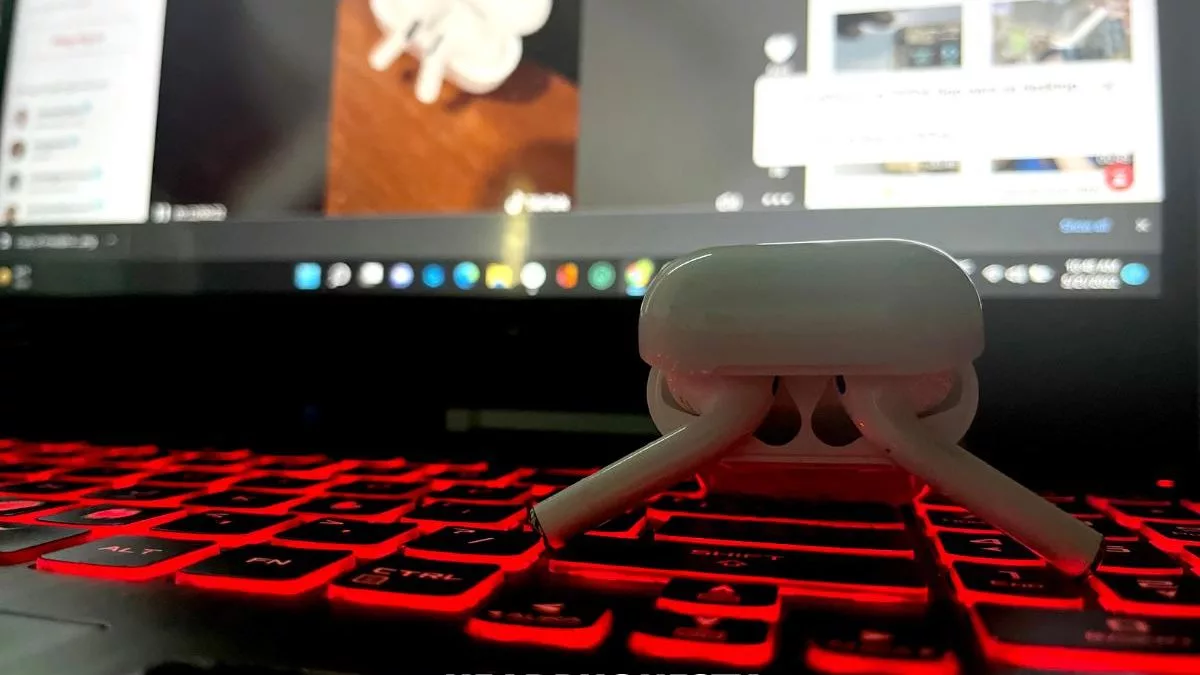 How to Transform Your AirPods Into a Speaker - DeviceMAG