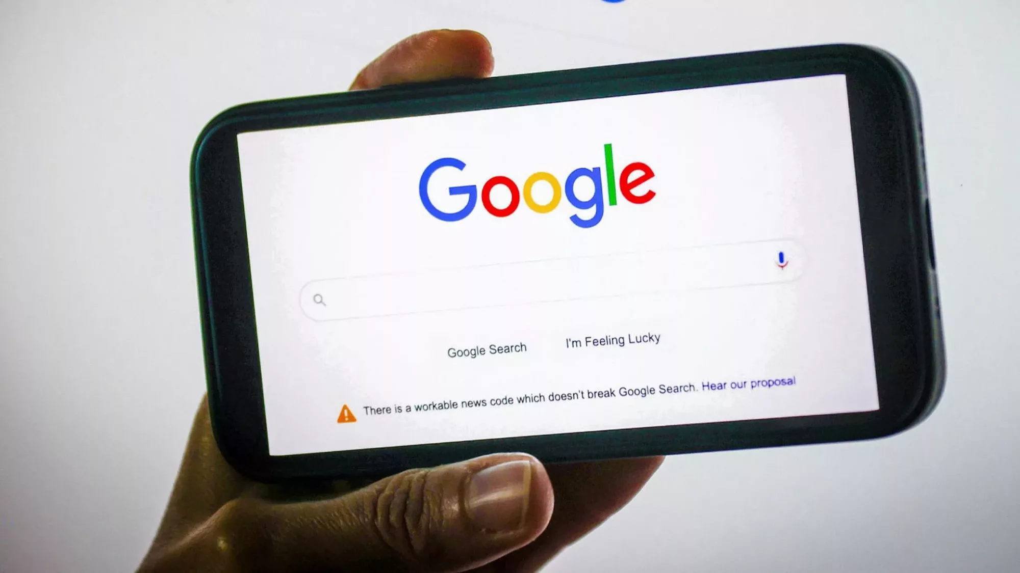 How To Stop iPhone Google Searches Appearing On Other Devices - DeviceMAG