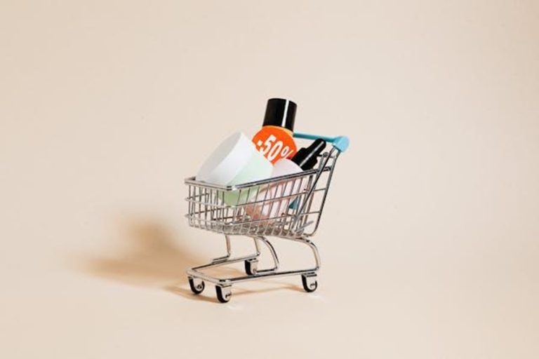 How to Scan Coupons On your Phone - DeviceMAG