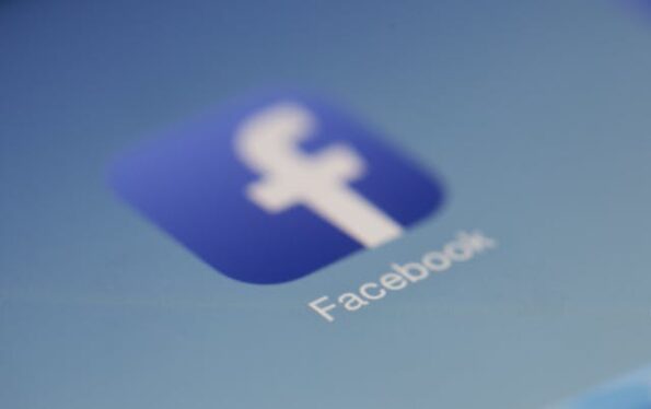 Troubleshooting Tips: How to Log into Facebook on Safari - DeviceMAG