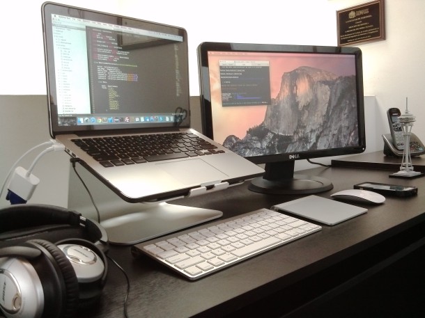 How To Turn On Macbook Pro With External Keyboard - DeviceMAG
