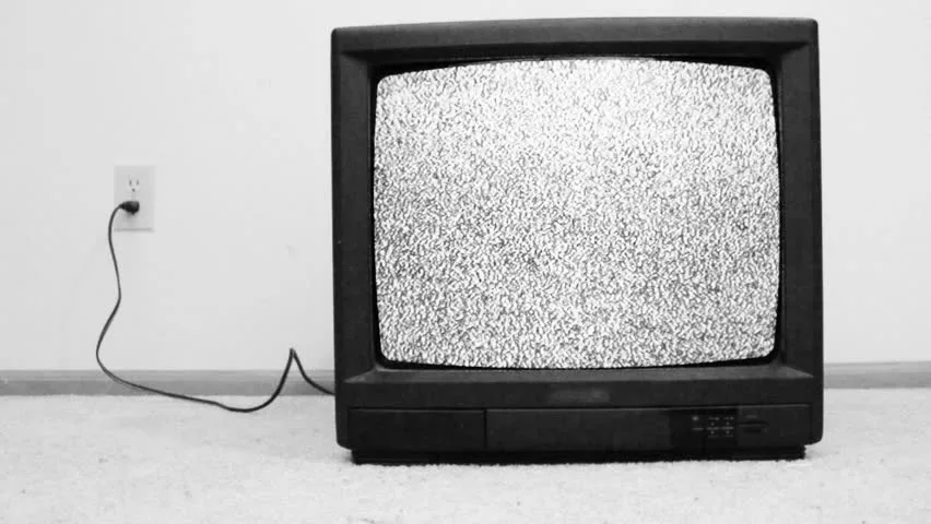 How to Fix Static on Your TV Screen? - DeviceMAG
