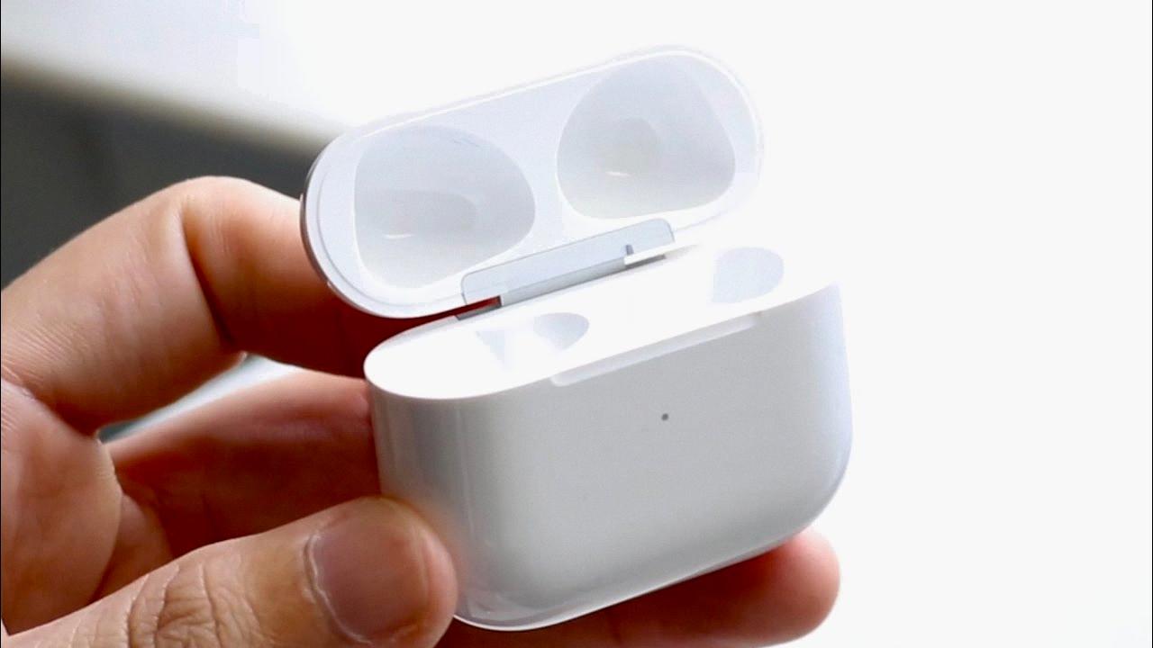 Lost Airpod Case Here s How To Find It DeviceMAG lost-airpod-case-here-s-how-to-find-it-devicemag